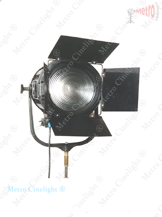 Metro Cinelight Solar 2k Fresnel Light: Professional-Grade Lighting for ...
