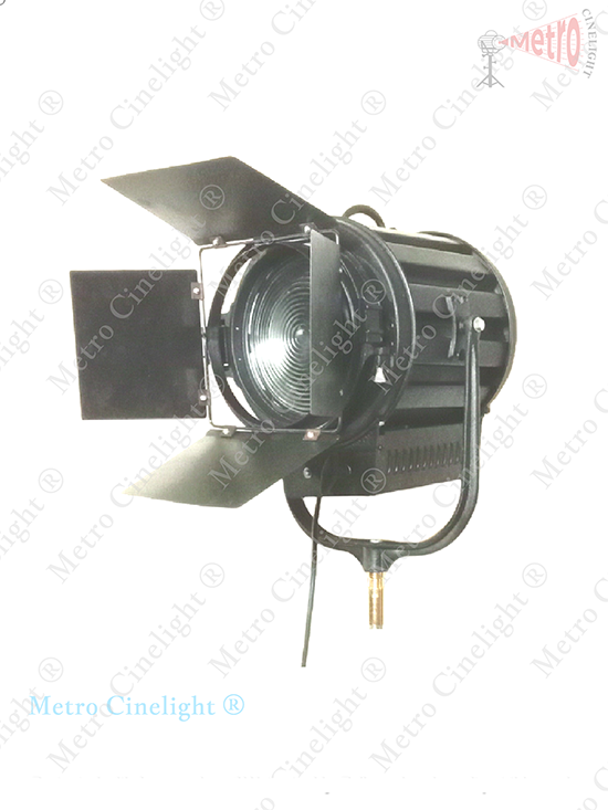 Metro Cinelight Solar 2k Fresnel Light: Professional-Grade Lighting for ...
